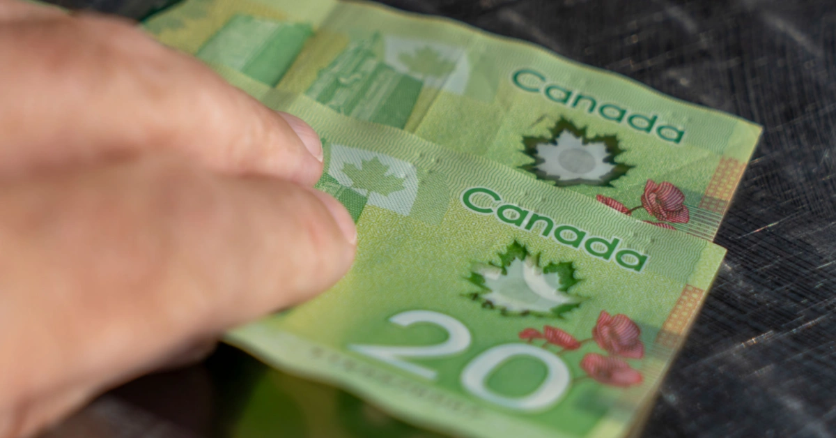 Canada Minimum Wage Hike Takes Effect In October 2025 – Here’s How Much ...